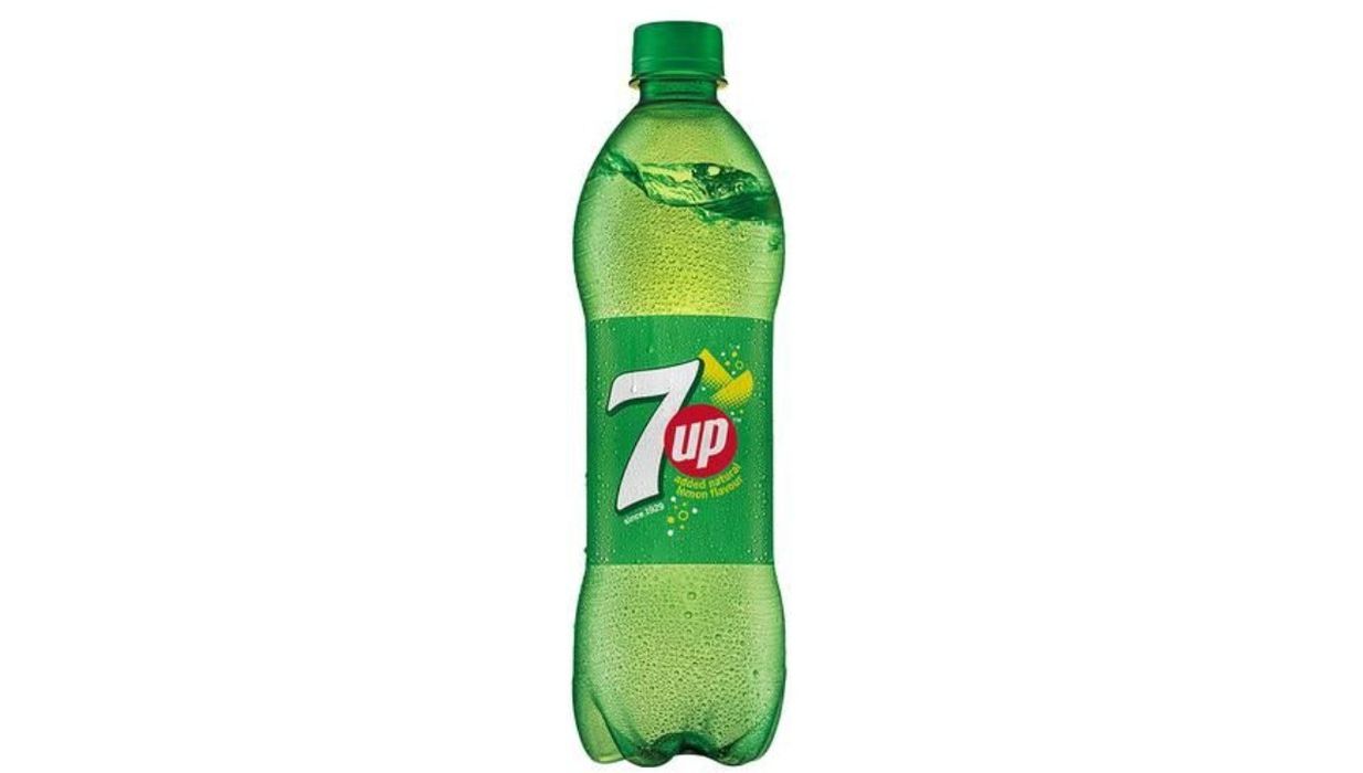 7 Up (750ml)